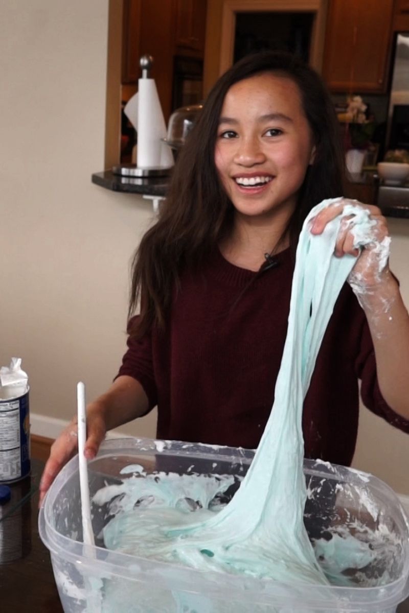 Kaitlinh Nguyen, le Slimer de 13 ans qui fait des vagues dans la ...