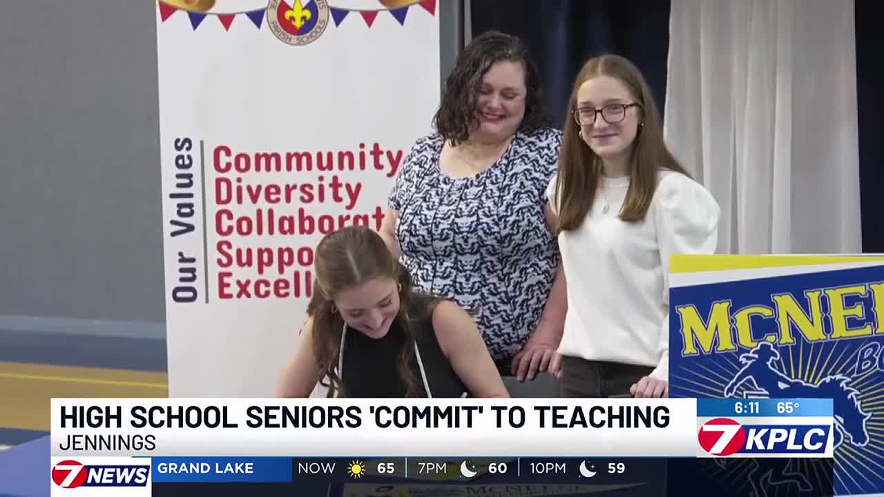 Signing day held for high school seniors planning to become teachers