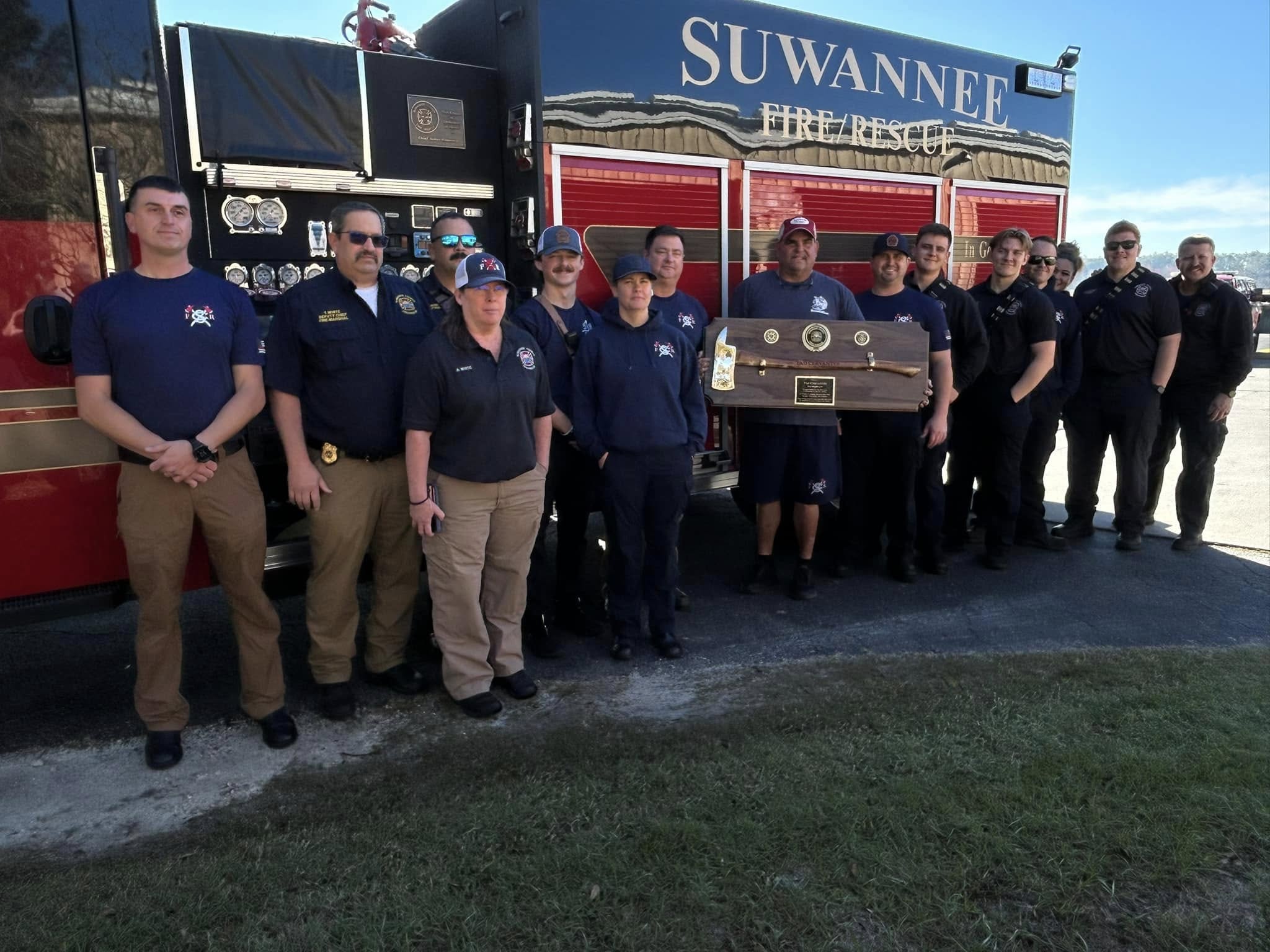Suwannee County firefighter honored for more than 32 years of service