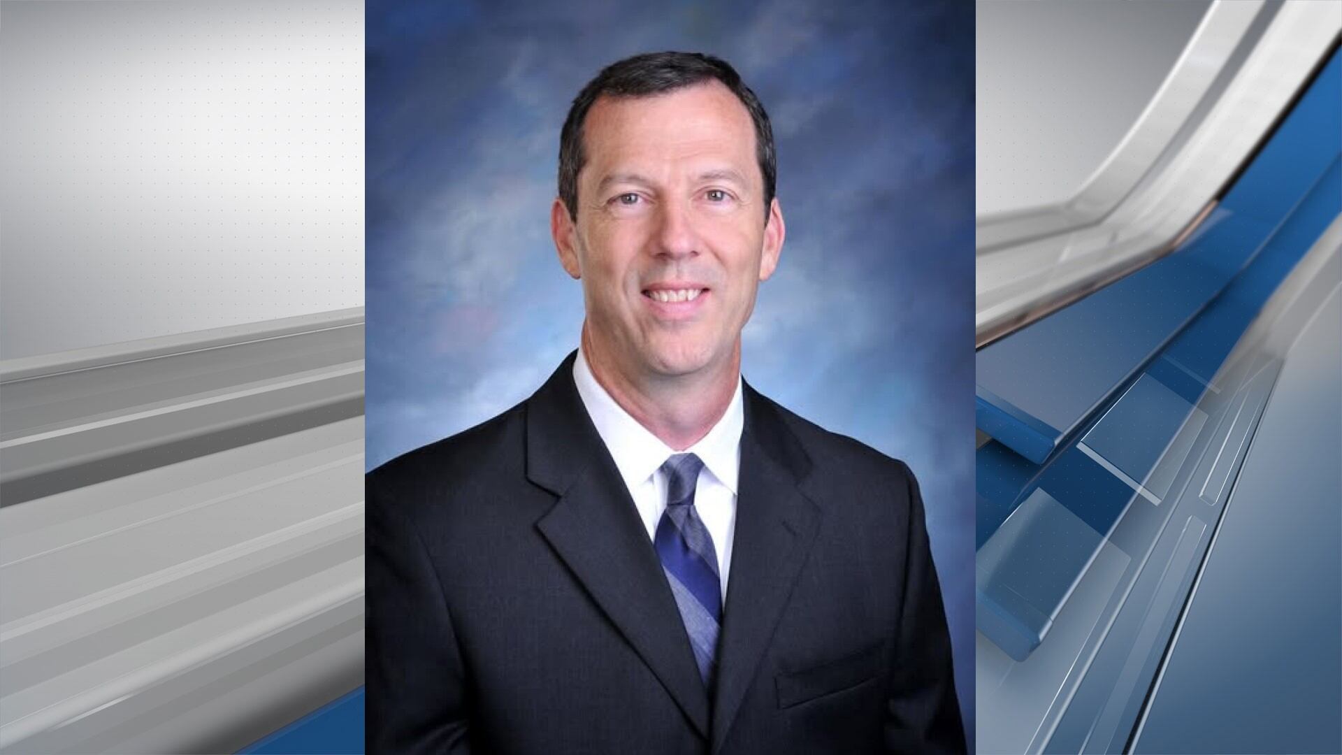 Sherman City Manager Robby Hefton retires