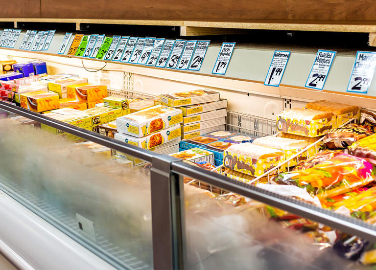 Trader Joe’s Issues Recall for Frozen Organic Acai Bowls Over Plastic Contamination Risk—Are ...