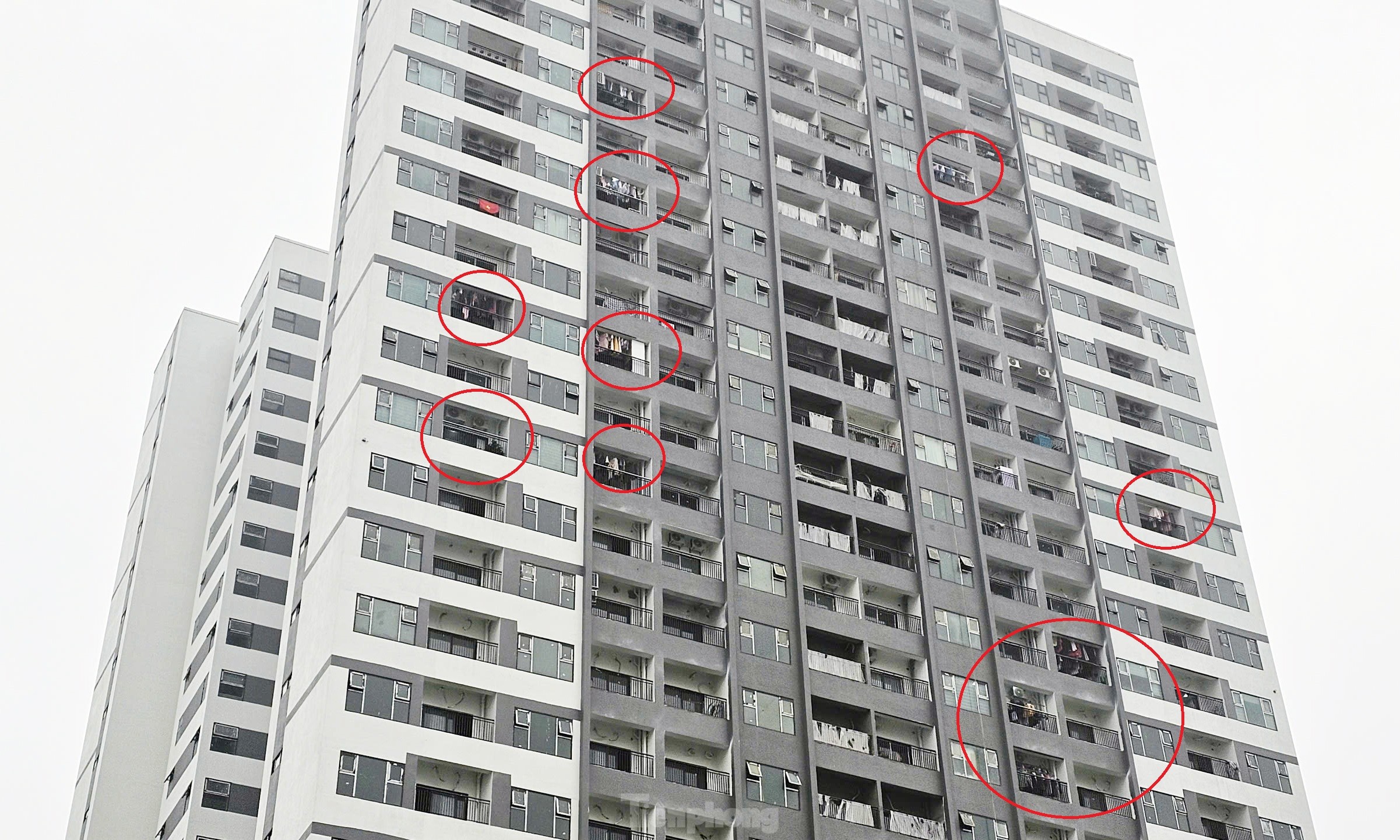 Sau vỡ tiến độ, dự án Athena Complex Pháp Vân cho dân vào ở 'chui'?