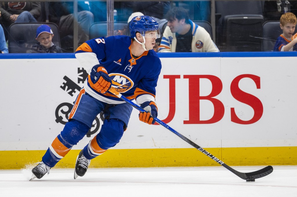Islanders’ Mike Reilly now cleared for contact after heart surgery