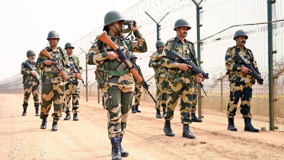 BGB's Message to India on Border issue: 'ভারত সীমান্ত আইন না মানলে ... BGB's Message to India on Border issue: 'ভারত সীমান্ত আইন না মানলে ...