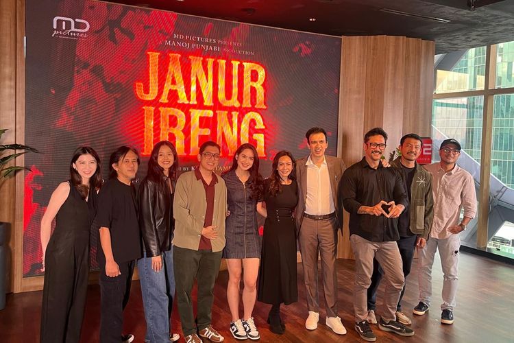 Kimo Stamboel Naikkan Standar Level Horor di Poyeksi Film Janur Ireng!