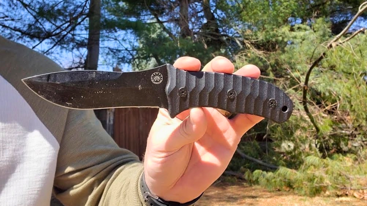 The Best Fixed-Blade Knives for Survival and Bushcraft