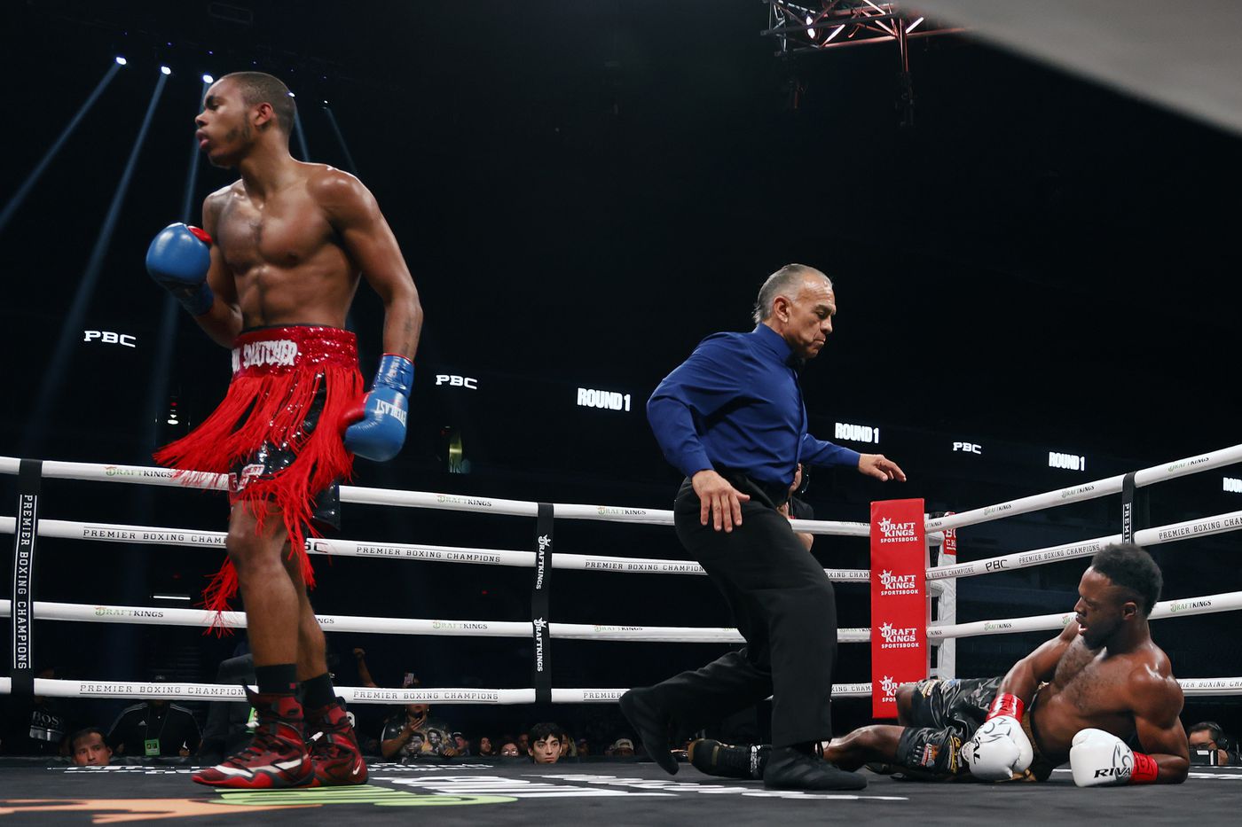 ‘Tank vs. Roach’ Start Time, Full Fight Card Details!