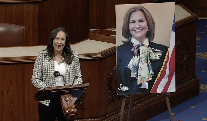Rep. De La Cruz Honors Judge Reyna’s 28-Year Legacy of Justice
