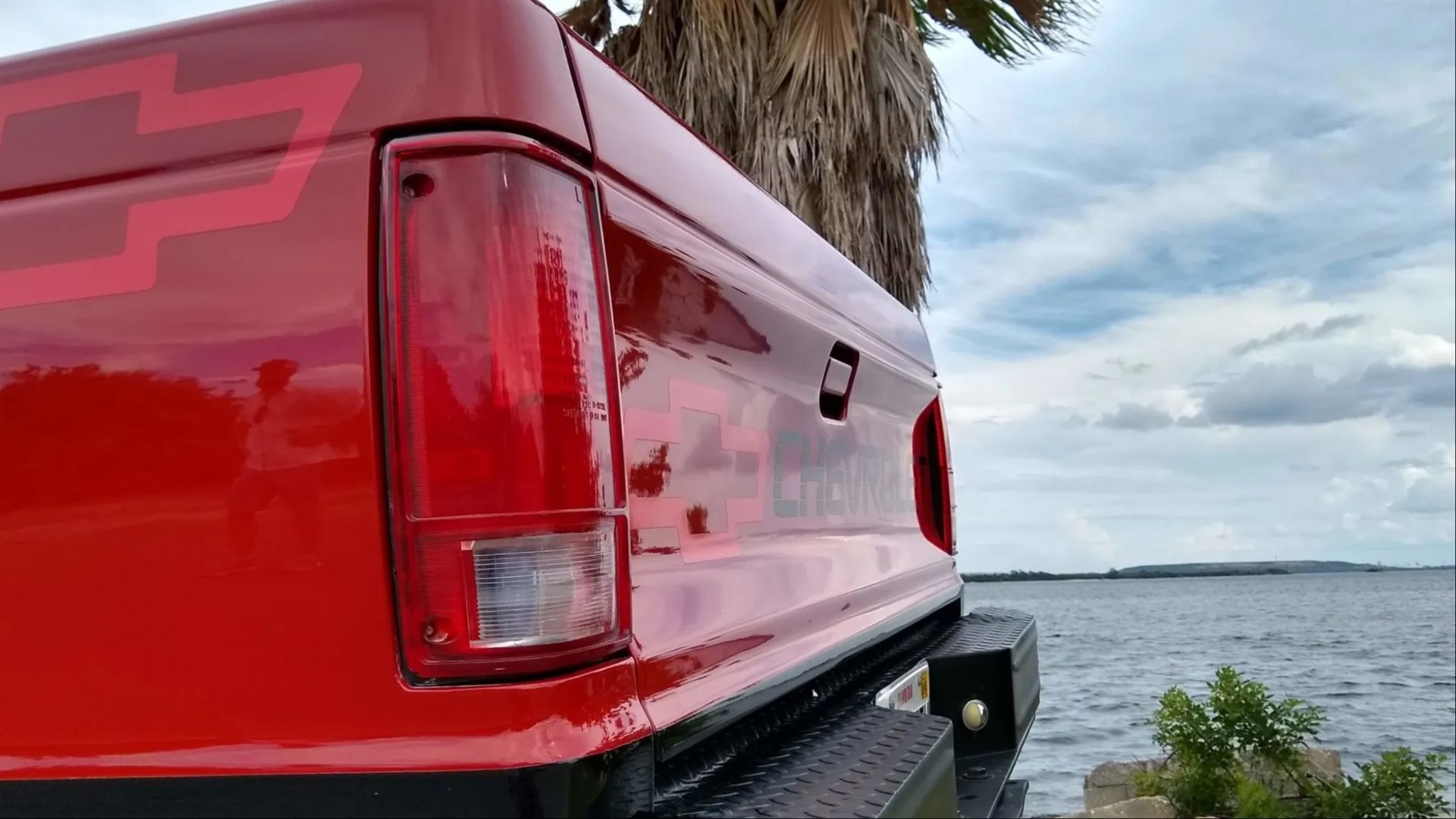 Chevy's Most Overlooked Pickup Truck Is A '90s Dune Crawler