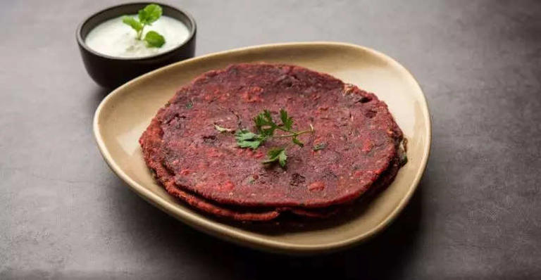 Nutritious & Tasty Beetroot Chilla Recipe For A Perfect Meal