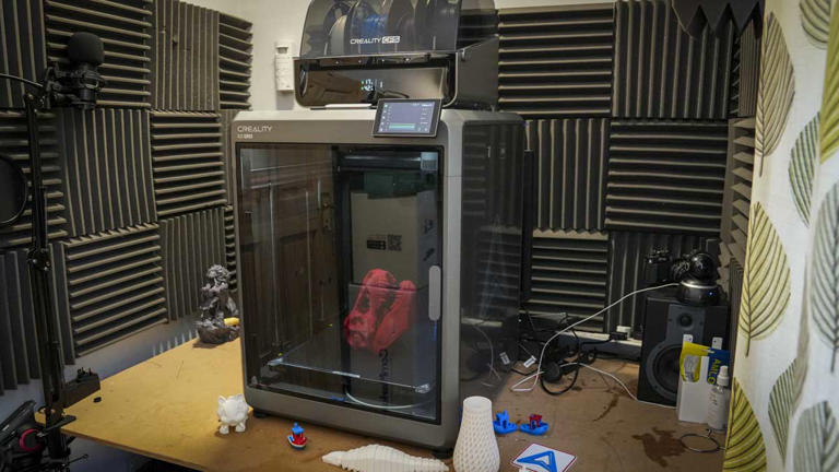 For the price, this large format multifilament 3D printer is the one I ...