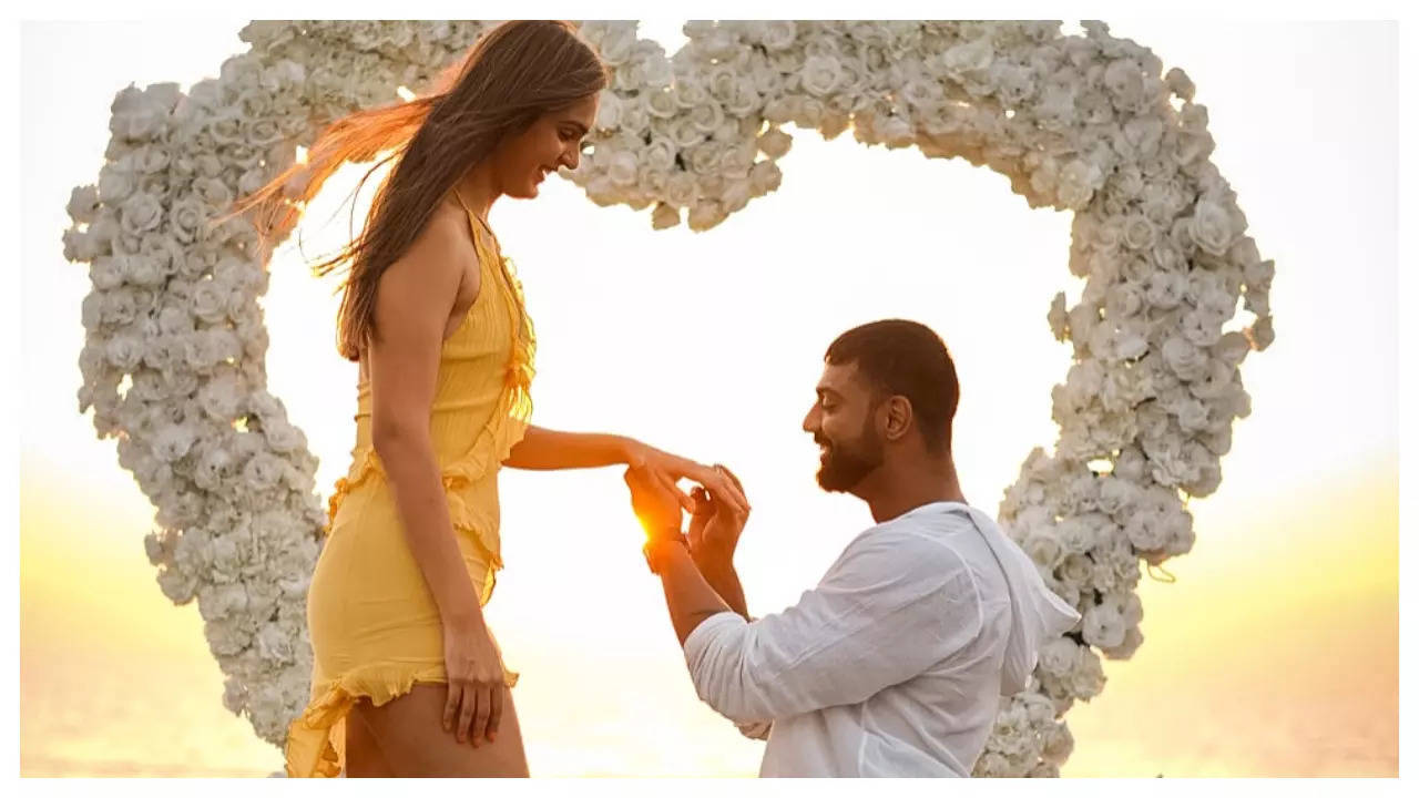 Splitsvilla X5's Rushali Yadav and Harsh Arora get engaged in a dreamy ... Splitsvilla X5's Rushali Yadav and Harsh Arora get engaged in a dreamy ...