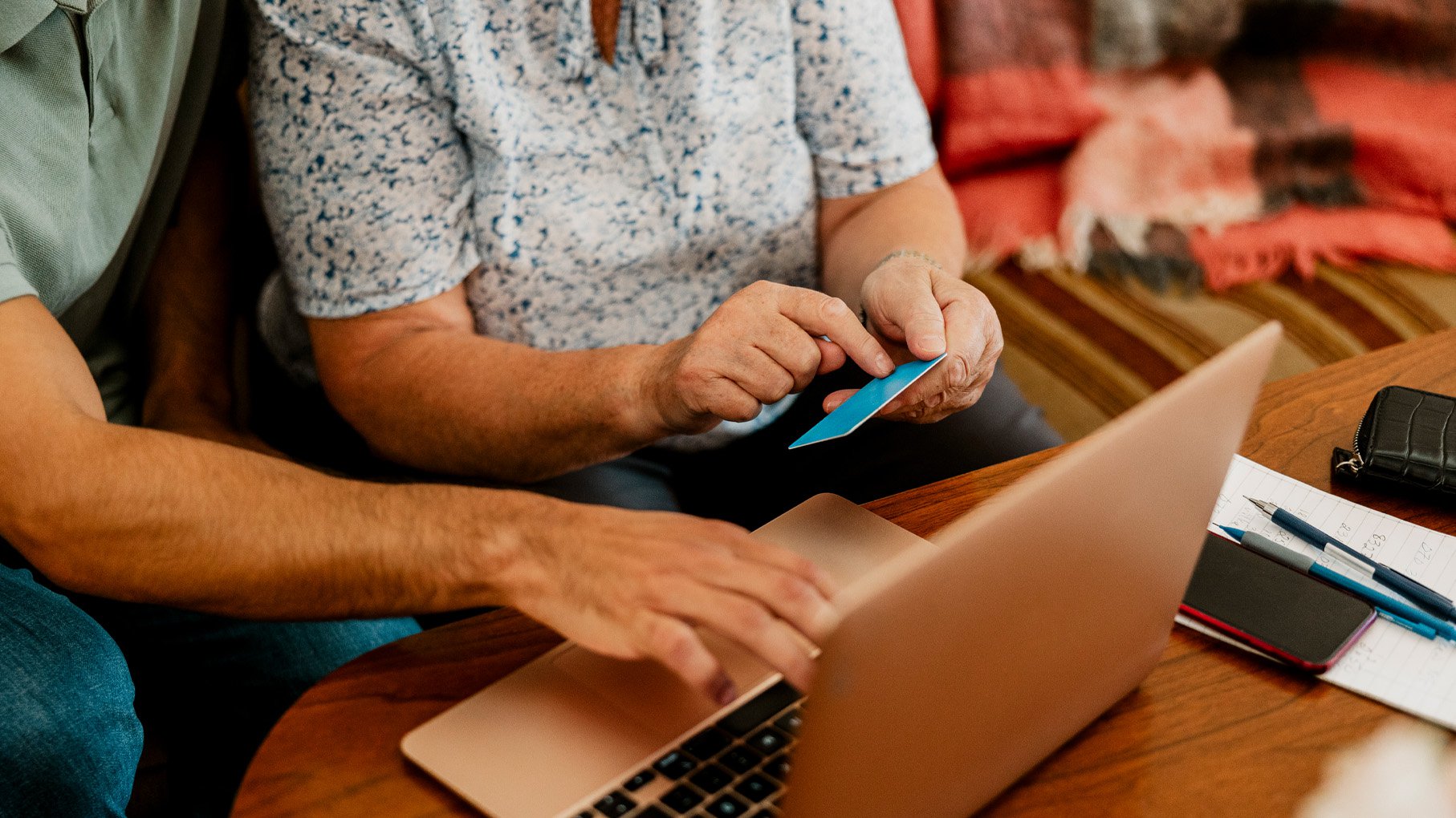 Bank customer sent £64,000,000,000,000 instead of £200 in 'fat finger ...