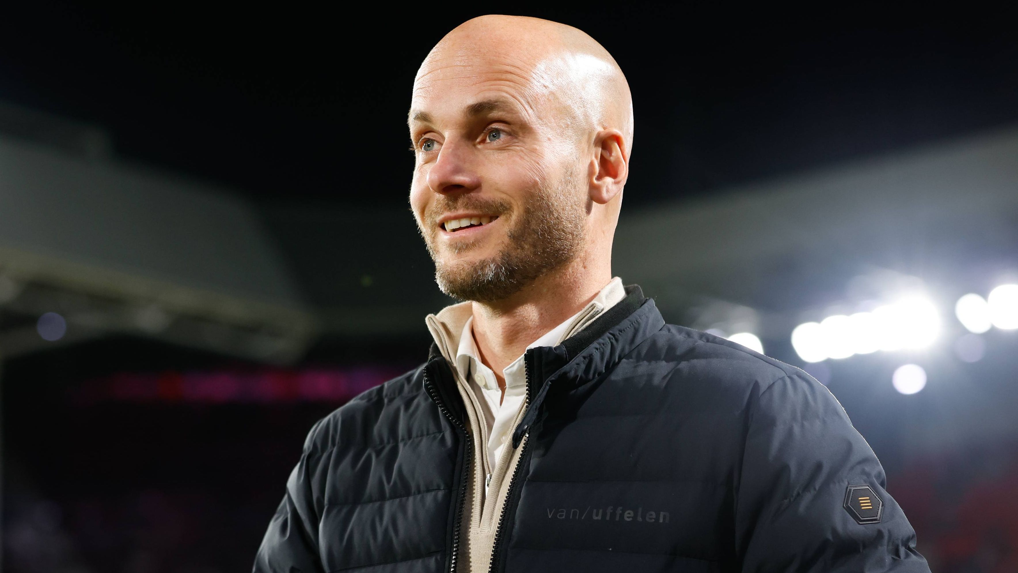 Go Ahead Eagles-trainer Paul Simonis wil Ajax graag helpen: ‘Dat leeft ...