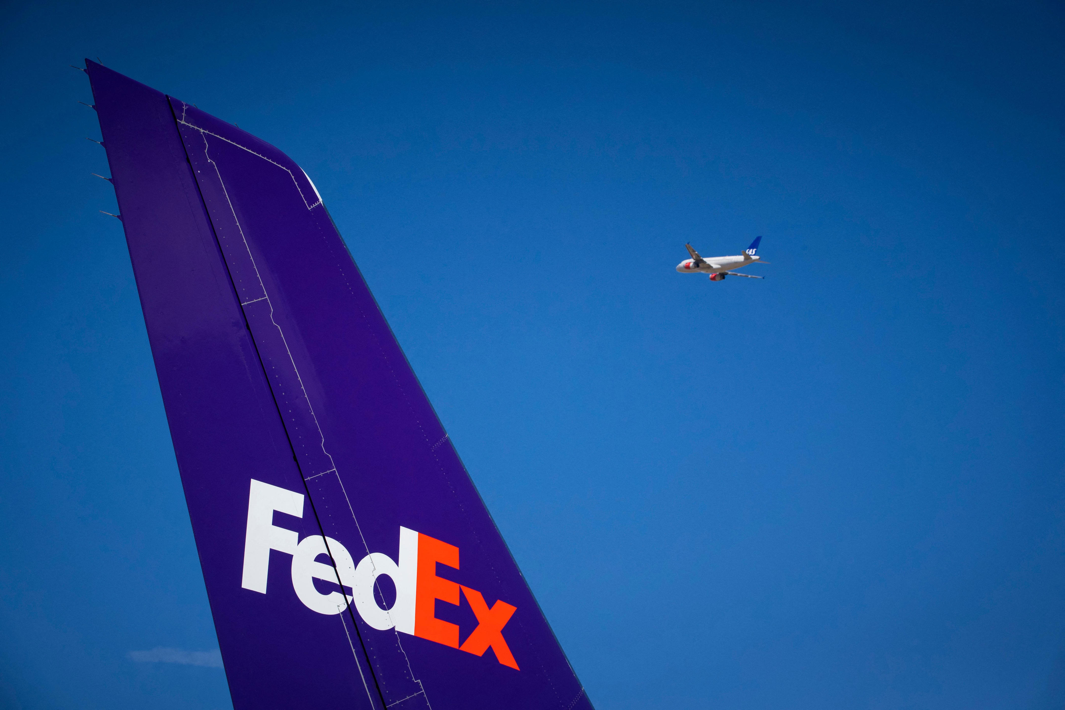 Engine fire after bird strike forces FedEx plane to make emergency landing