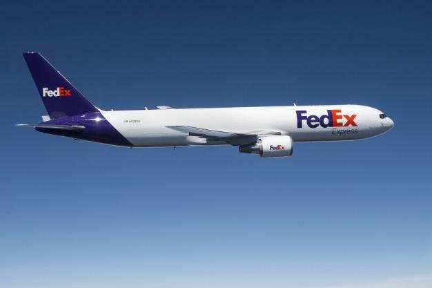 FedEx cargo plane makes emergency landing in Newark after bird strike