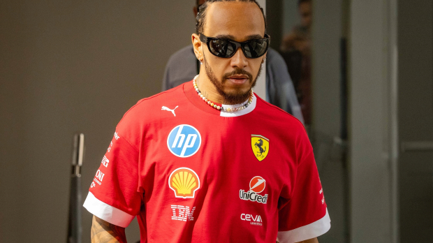 Lewis Hamilton hits back at F1 establishment in POWERFUL statement