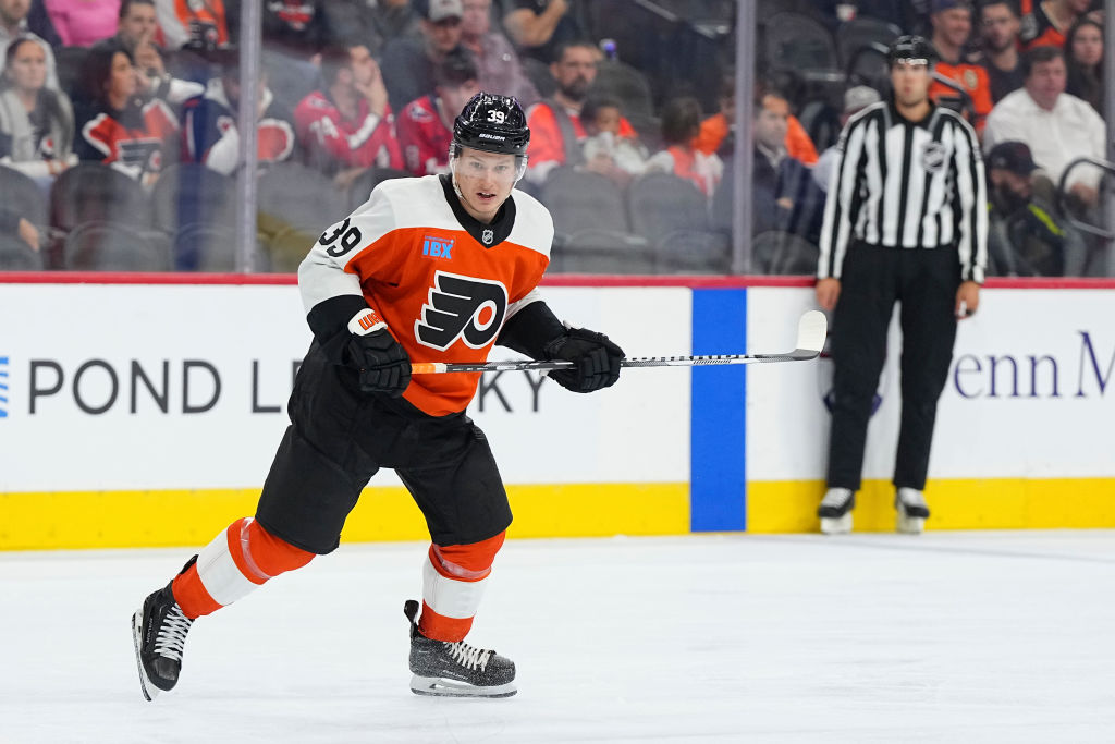 Matvei Michkov : depuis la reprise, il est le seul qui accote Nick ...