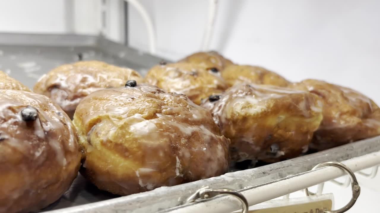 Fat Tuesday in Milwaukee; will egg prices impact pączki?