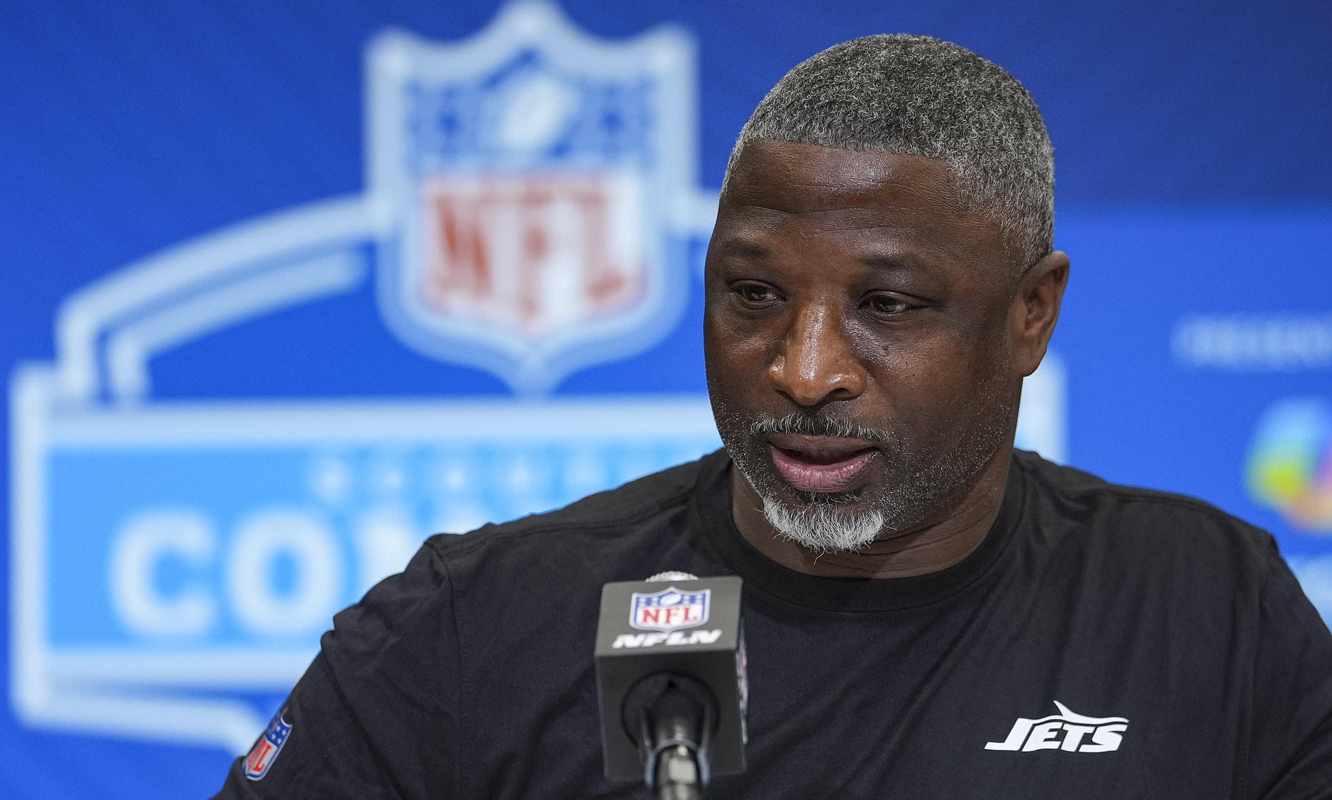 New York Jets consider starting 2025 season with Tyrod Taylor as ...