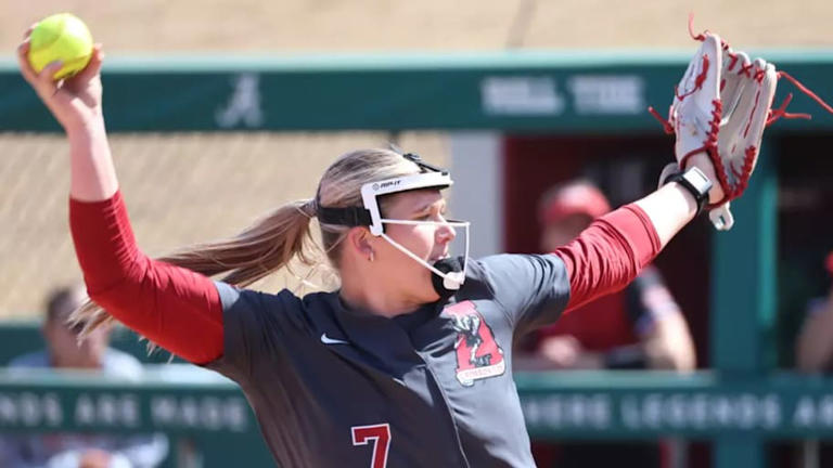 Big Senior Day Moment For Alabama Softball's Catelyn Riley