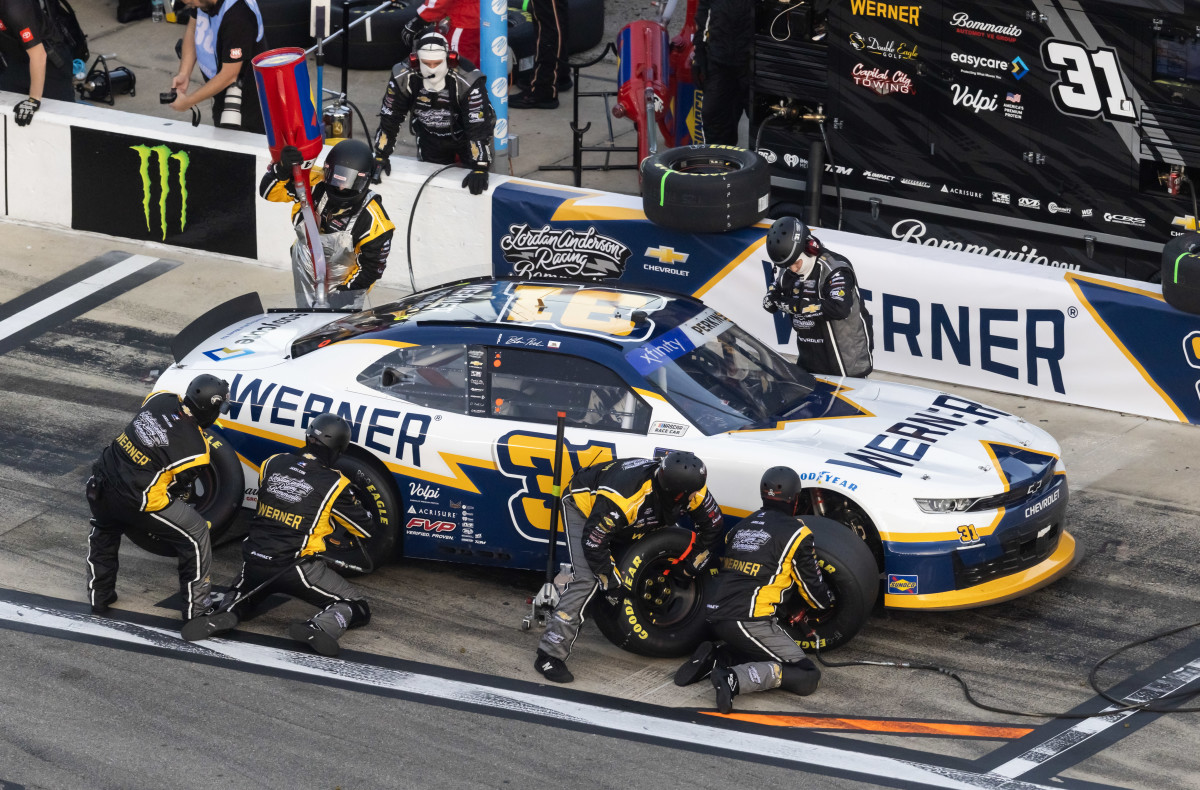 Blaine Perkins Powers to Top-10 Finish at COTA