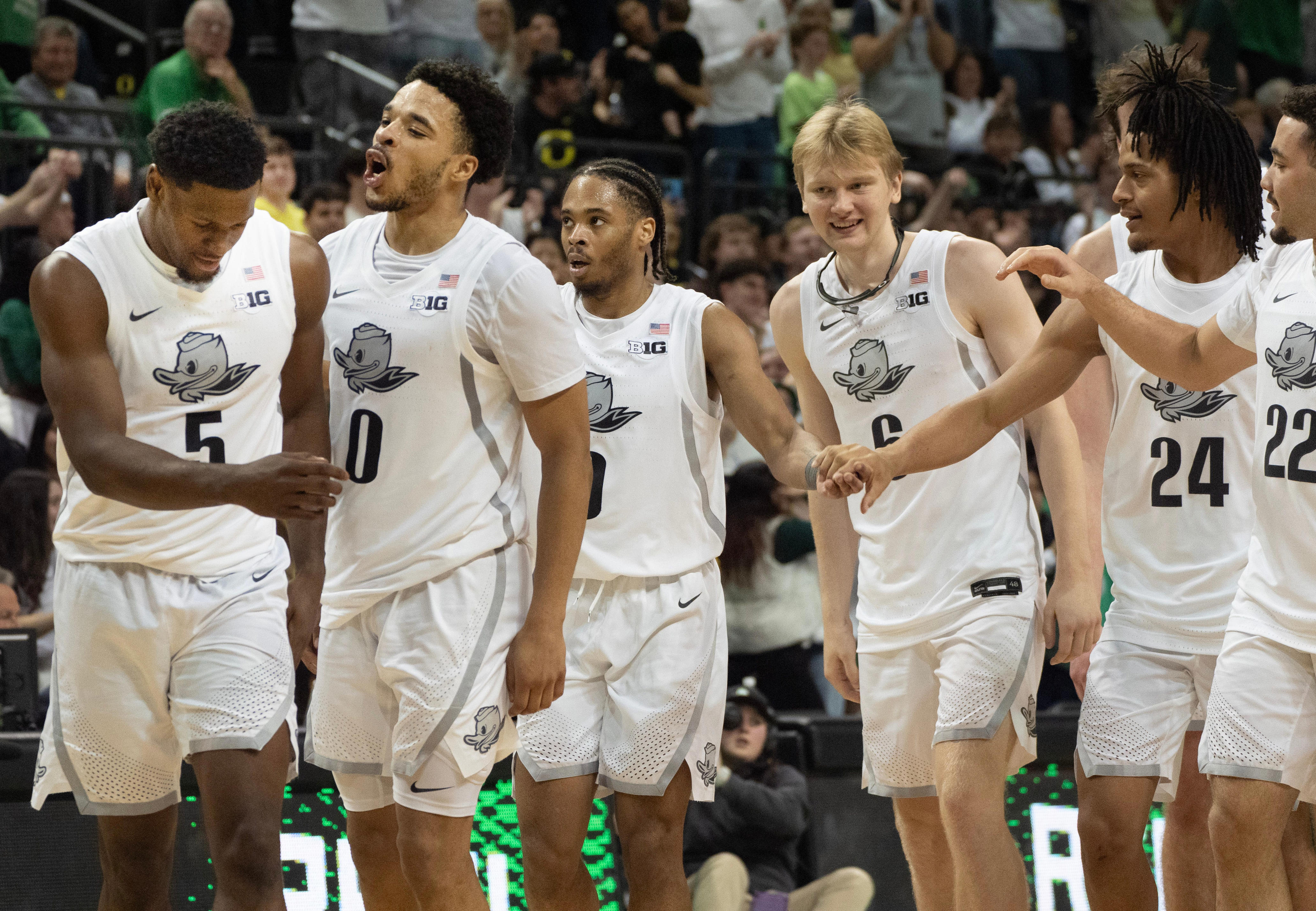 How to watch Oregon men's basketball vs. Washington on Sunday: Time, TV ...