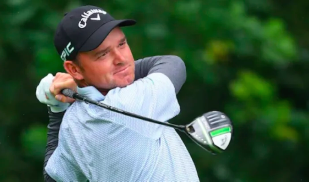 Whitnell makes 2 holes-in-one in 1 round