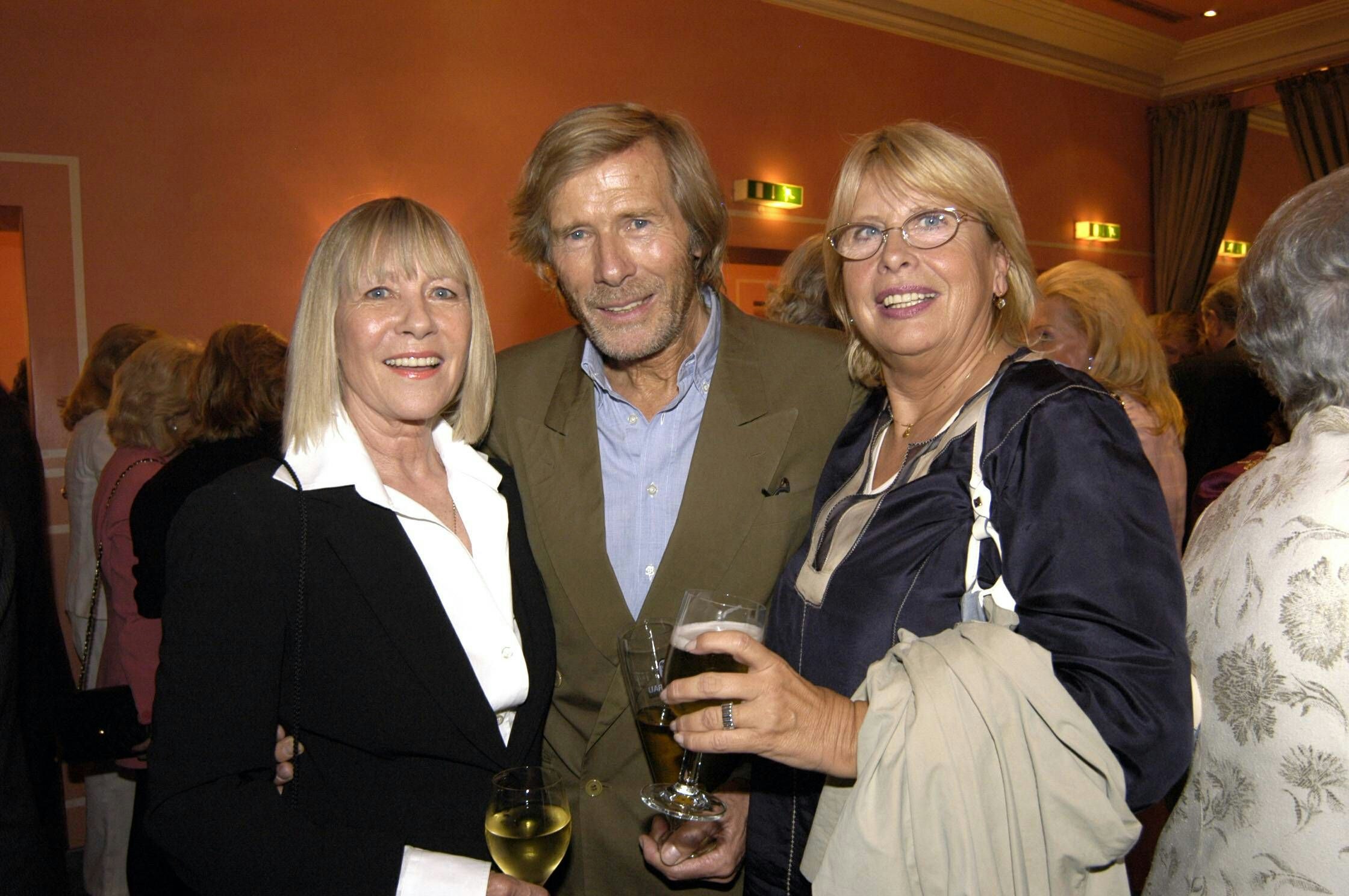 Sie starb nur sechs Wochen nach ihrem Ex: Schauspielerin Monika Lundi ...