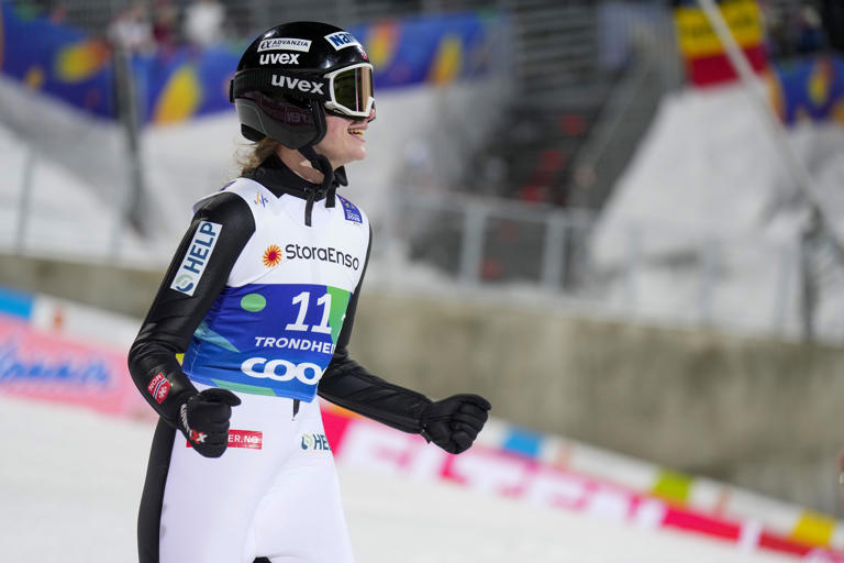 Kvinnehopperne fortsatte den norske gullfesten i Granåsen: – Perfekt