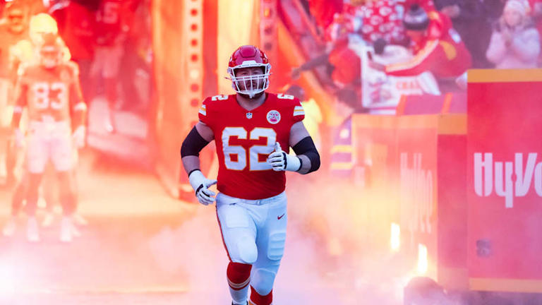 Chiefs G Joe Thuney Ranked in PFF Top Guards of 2024