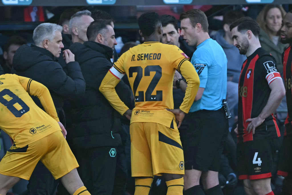 AFC Bournemouth vs Wolves FA Cup clash sees 'longest-ever VAR check' in ...