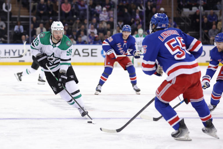 New York Rangers Deal Defenceman with Colorado Avalanche