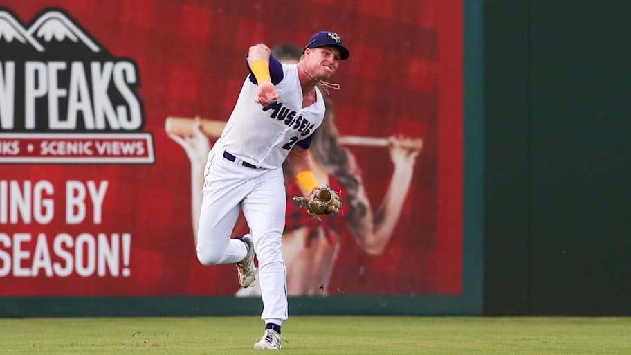 Twins top prospect Walker Jenkins is already dealing with an injury