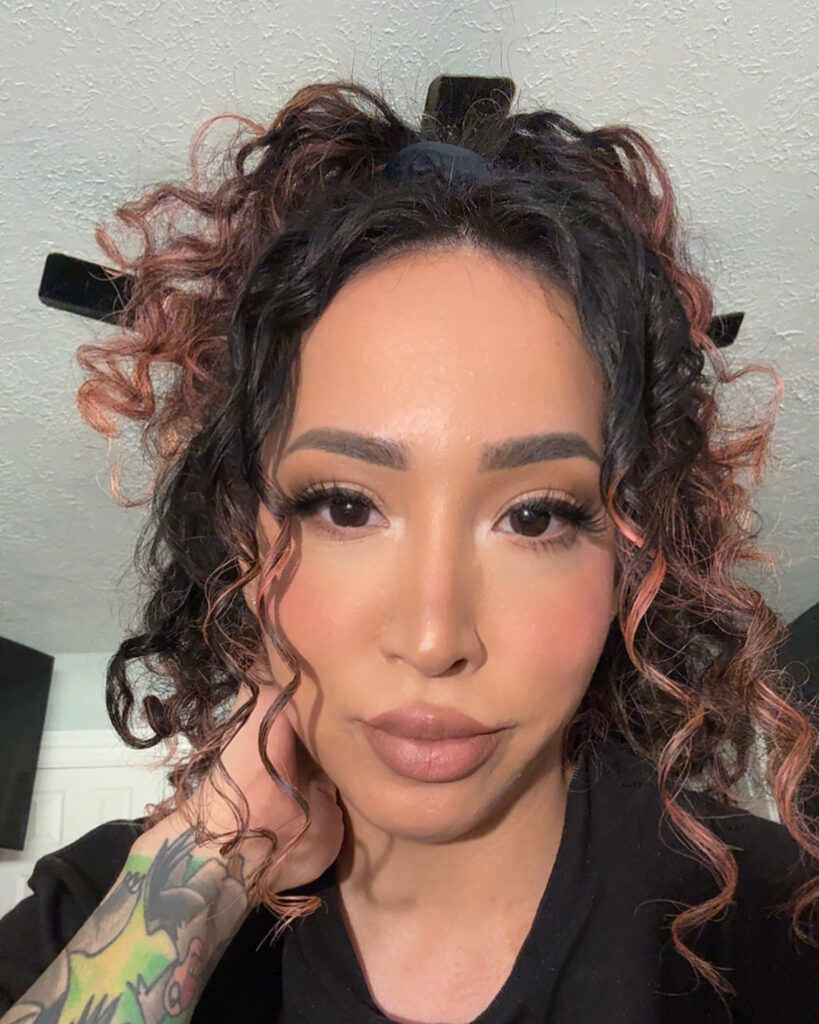 Woman Fighting Cancer Reveals Shocking Reality of Unable to Swallow Her ...