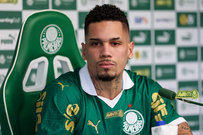 Paulinho, do Palmeiras, rejeita convite da Mangueira para desfilar no carnaval do Rio