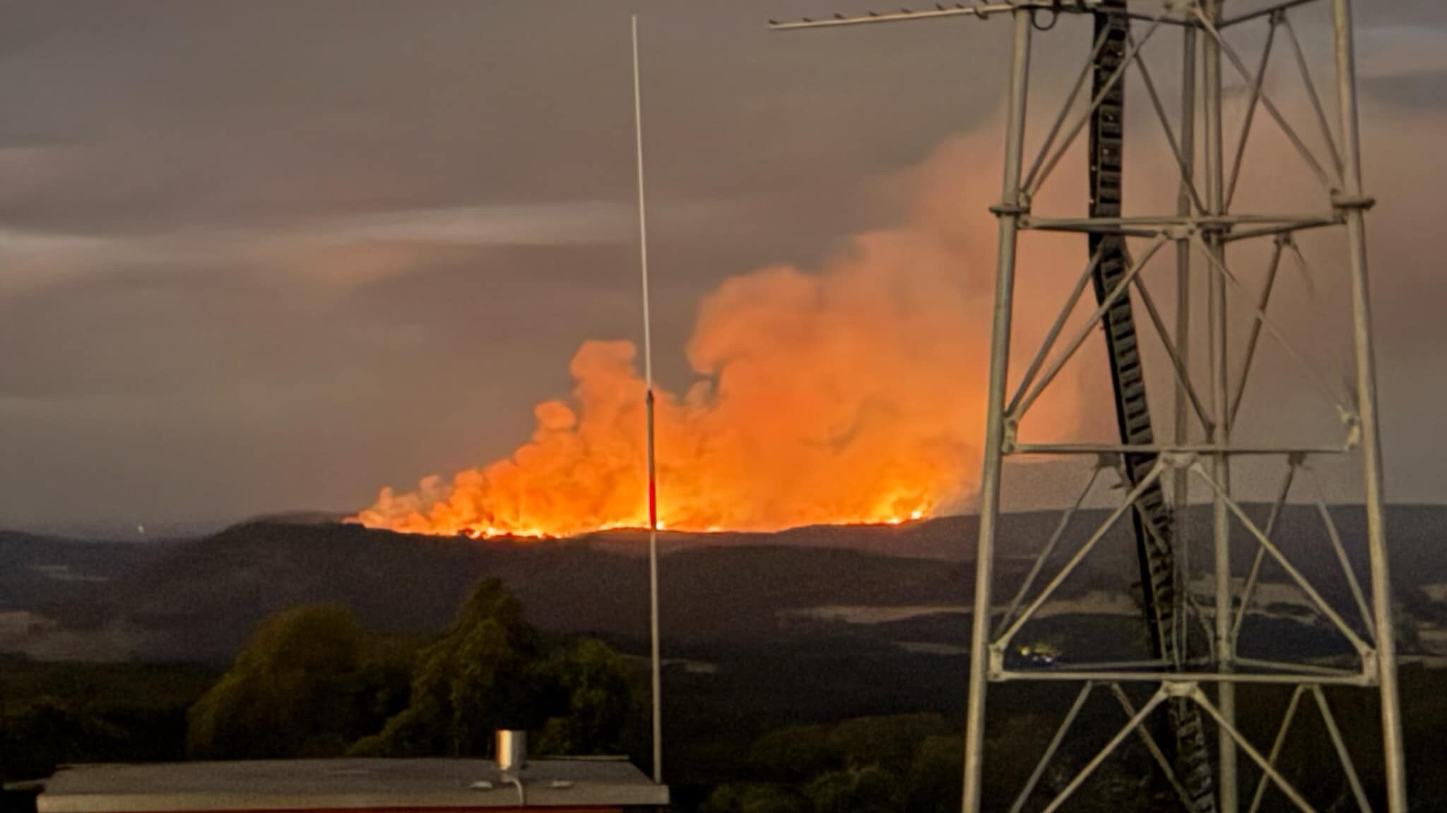 'Suspicious' Strathbogie Ranges fire burns through 1,225 hectares