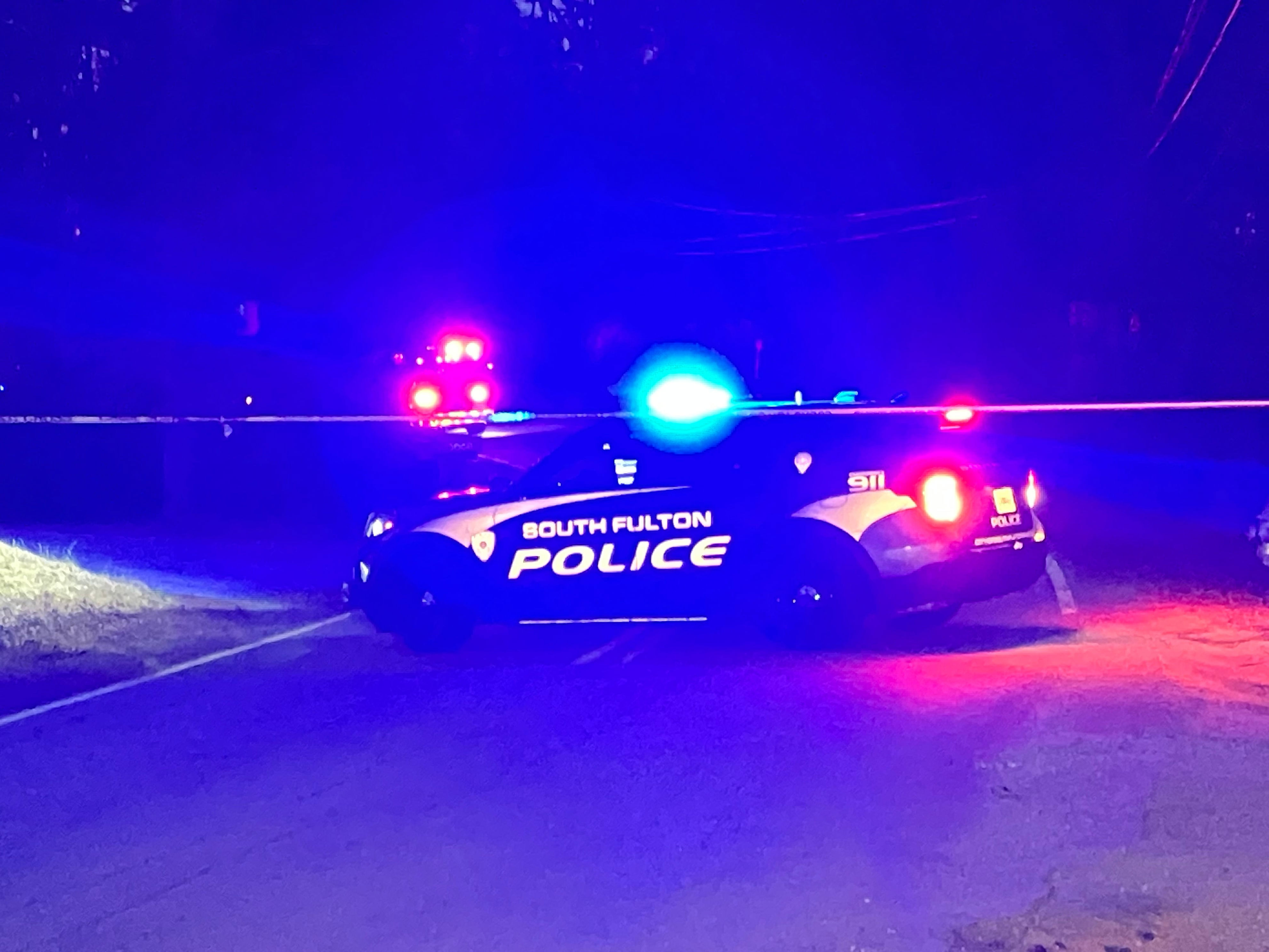 At least 1 dead after brush fire in South Fulton