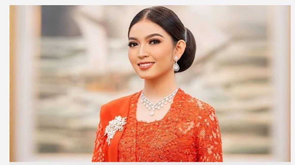 4 Penampilan Selvi Ananda Pakai Kebaya di Awal Tahun 2025,Tak Pernah ...
