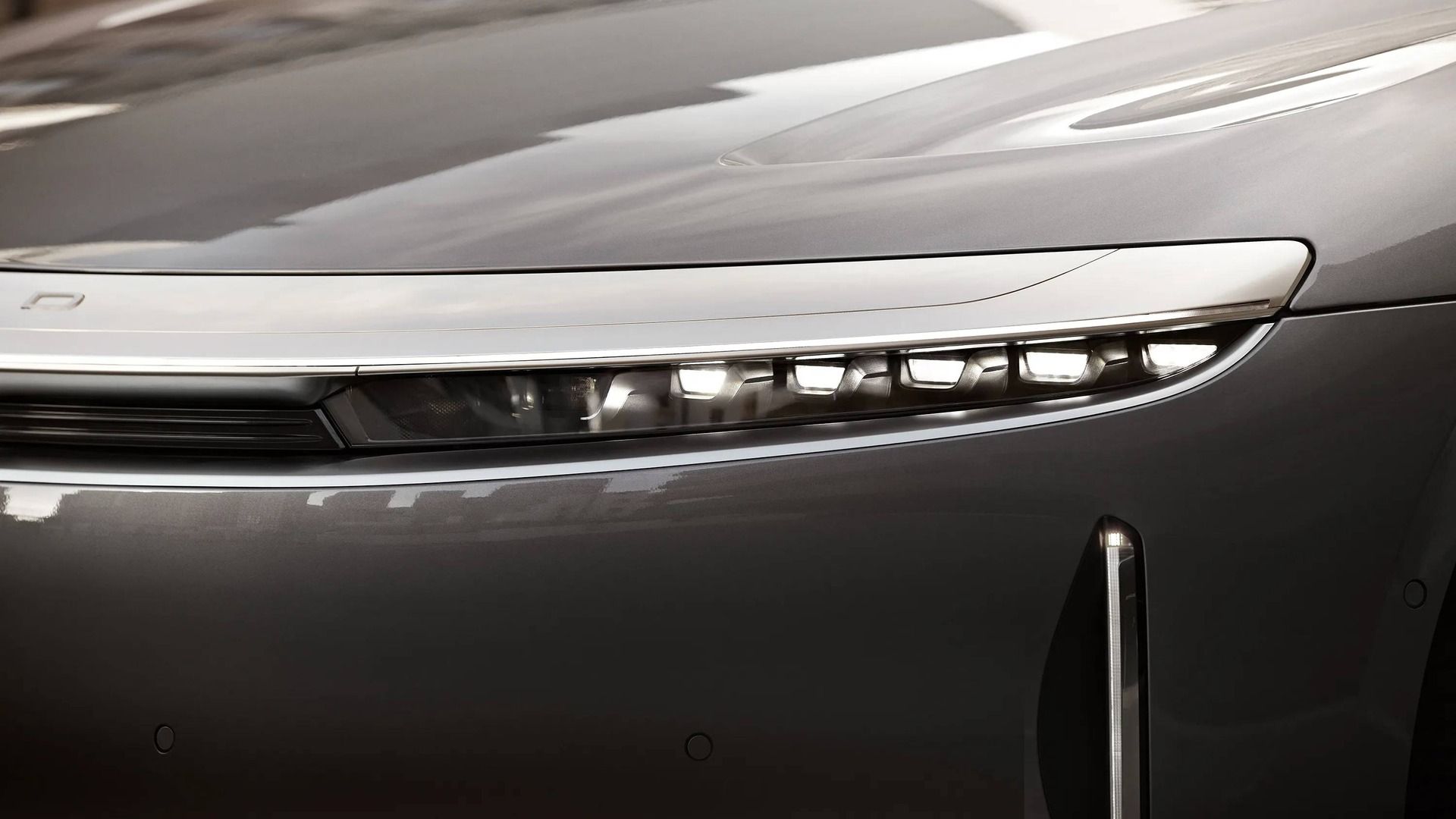 Car Company CEO Moves On After Best-Ever Results