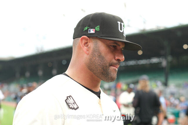 'ML 3384안타 703홈런' 전설 그 자체…푸홀스 감독, 2026 WBC 도미니카공화국 사령탑 맡는다