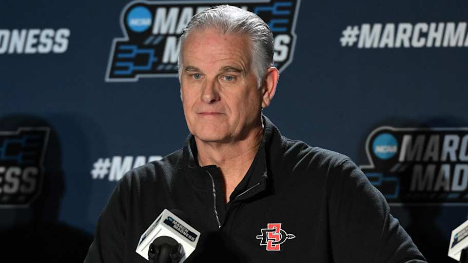 San Diego State Basketball Coach Already Discussing NIL With Players ...