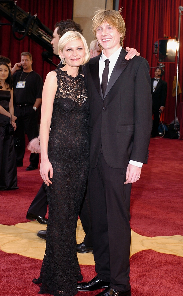 Oscars 2005: Leonardo DiCaprio, Gisele Bündchen & More Moments