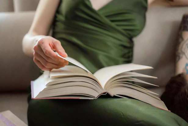 How to Read Men Like a Book: 5 Essential Reads for Women (No More Bad ...