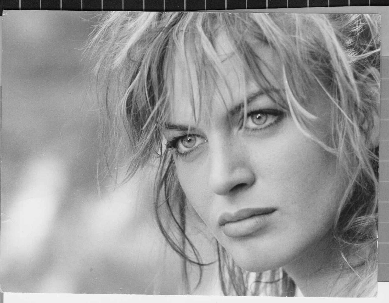 Dalila Di Lazzaro: età, dove vive, la morte del figlio, la malattia, la ...