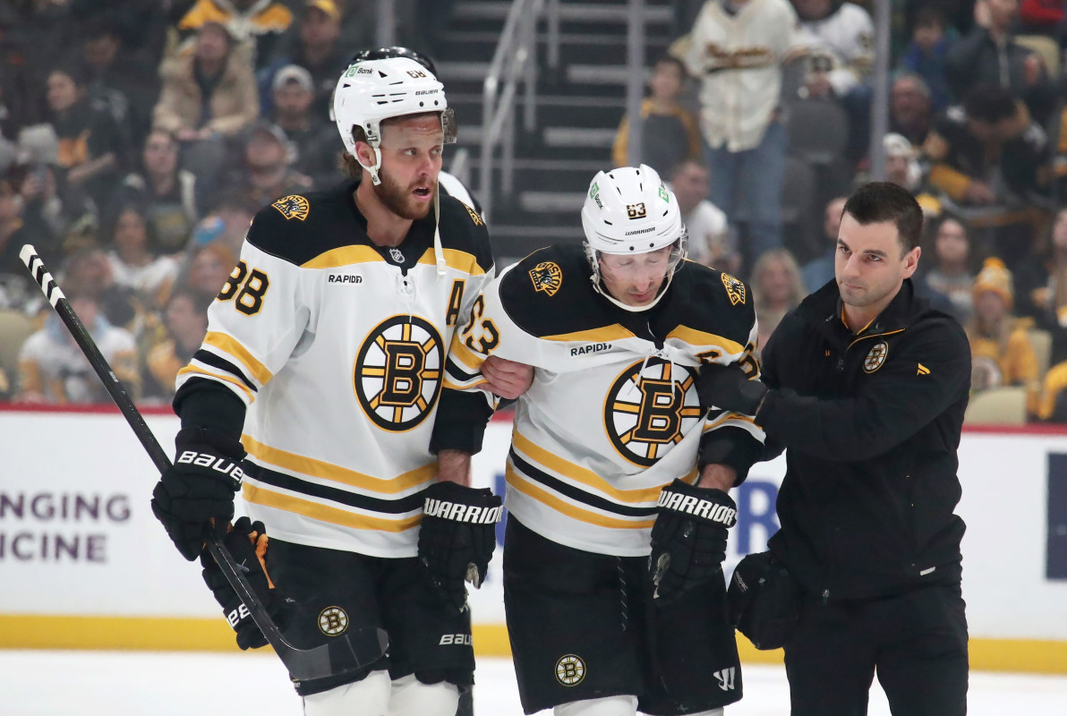 Brad Marchand's Concussion Fears Complicate Bruins Trade Deadline