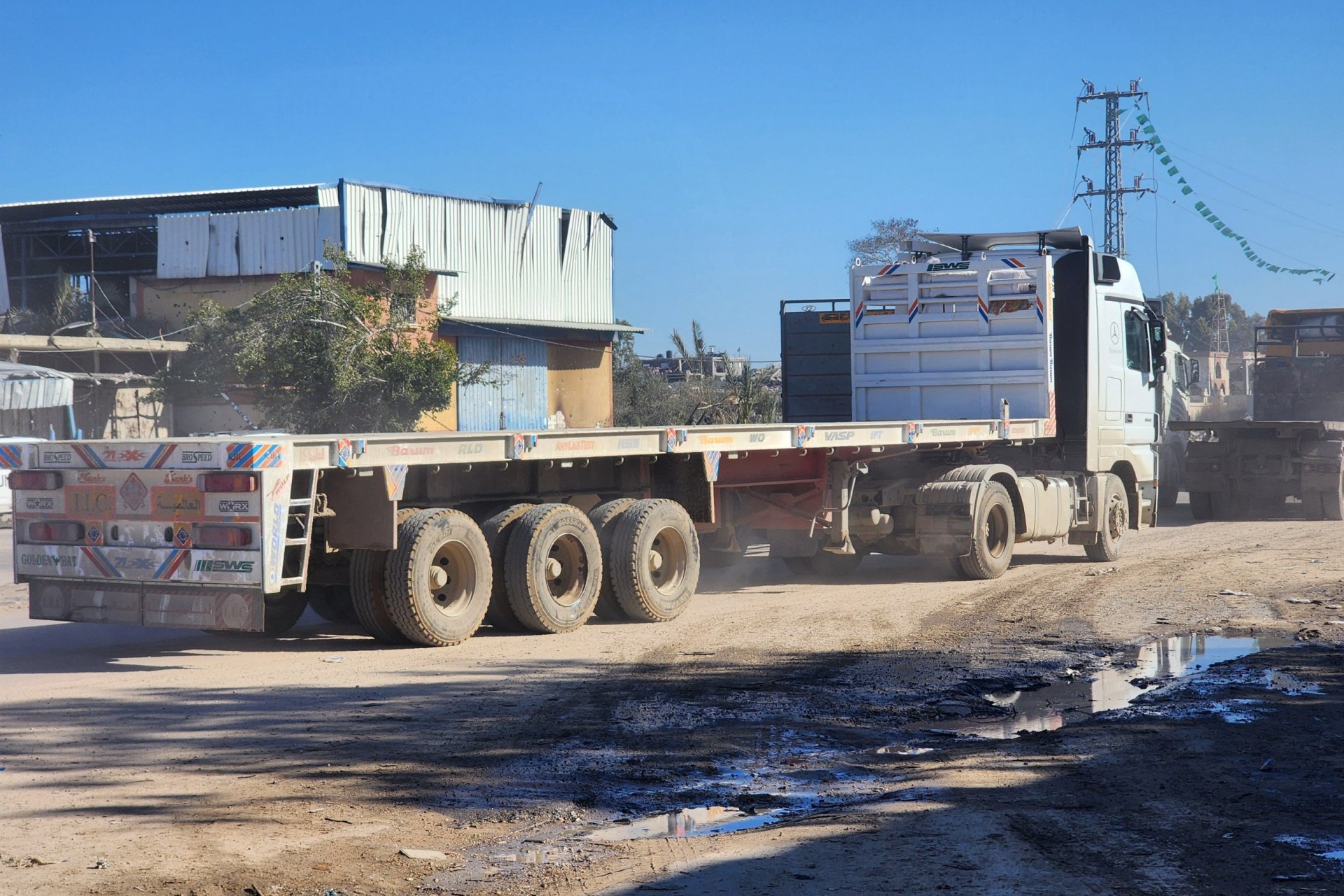 Israel announces it will stop all goods and supplies from entering Gaza