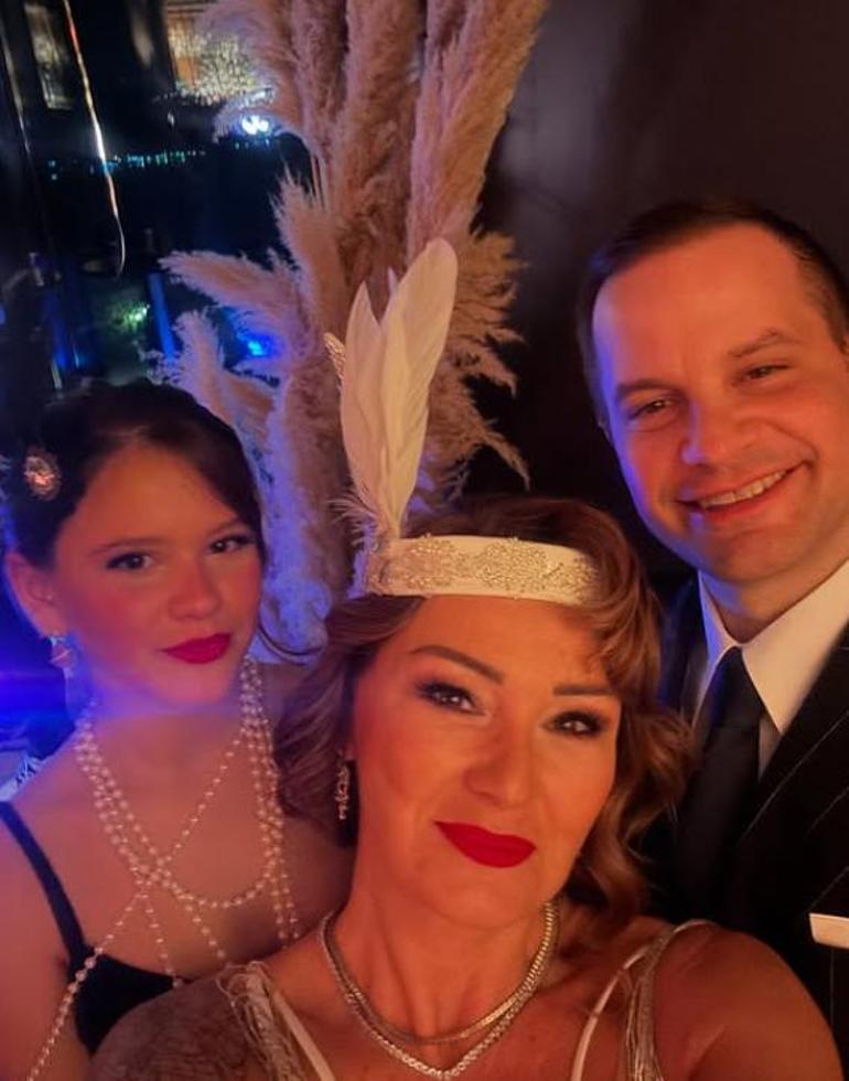 Magazin haberleri! Pınar Altuğ Atacan ve Yağmur Atacan'ın kızı Su ...