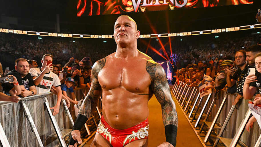 Randy Orton Returns, Attacks Kevin Owens At WWE Elimination Chamber