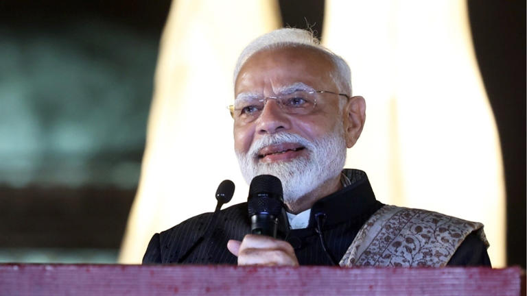'Ramzan Mubarak!': PM Modi Extends Greetings As Holy Month Begins 'Ramzan Mubarak!': PM Modi Extends Greetings As Holy Month Begins